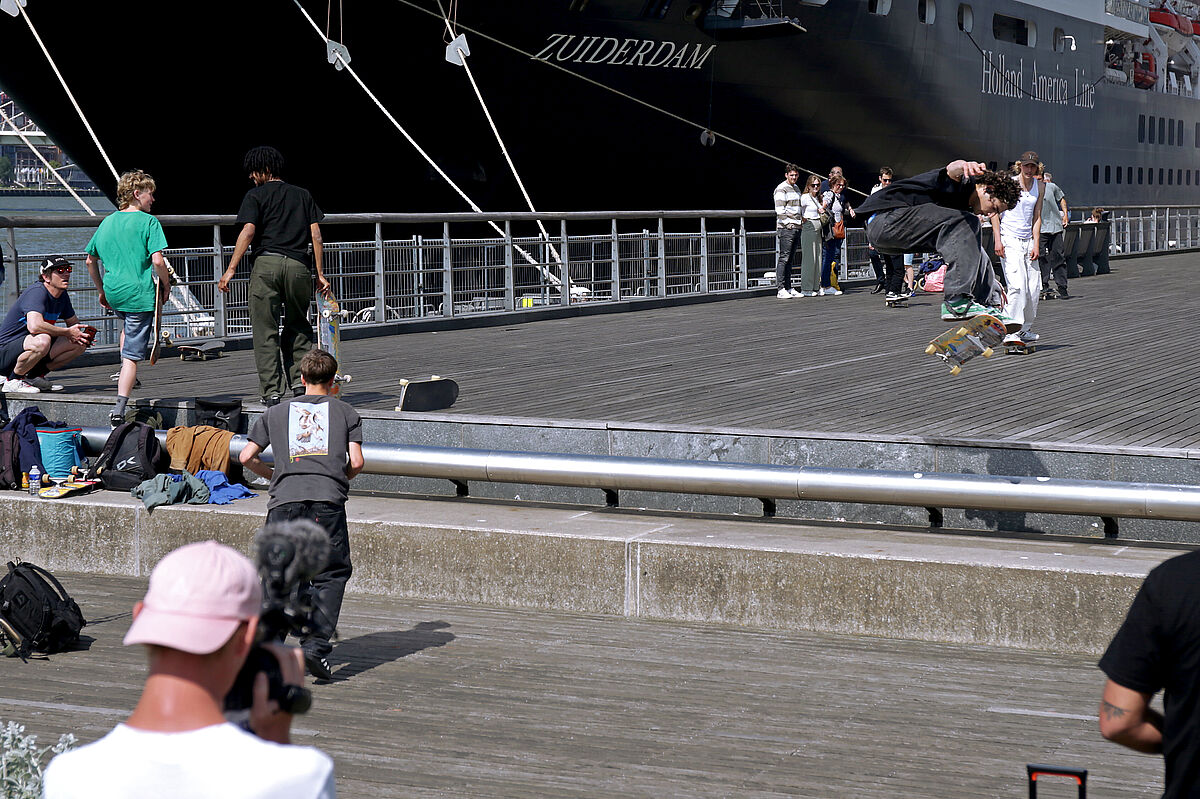 TITUS "Destroy The Spot" | "Hotel New York" Rotterdam | Titus