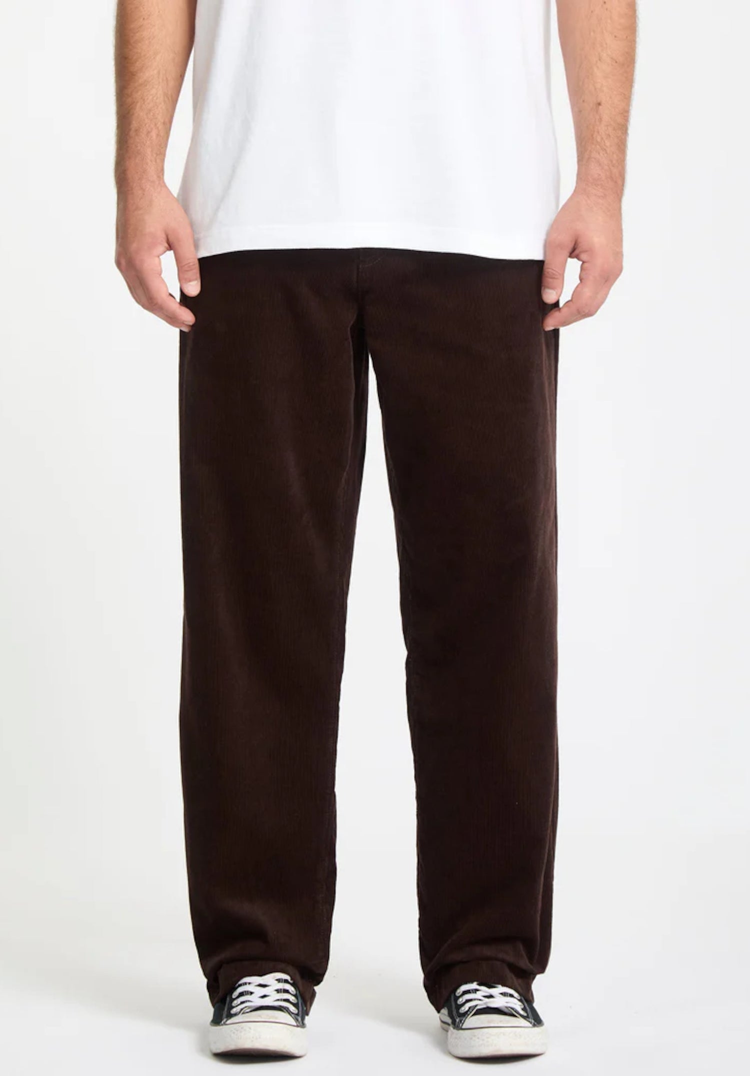 Frickin Loose Tapered Cord Volcom Pantalone chino/work in cacao per ...