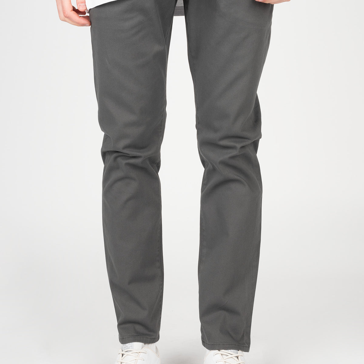 Flex Tapered Chino Reell Chino- / Cloth pants in vulcangrey for men – TITUS