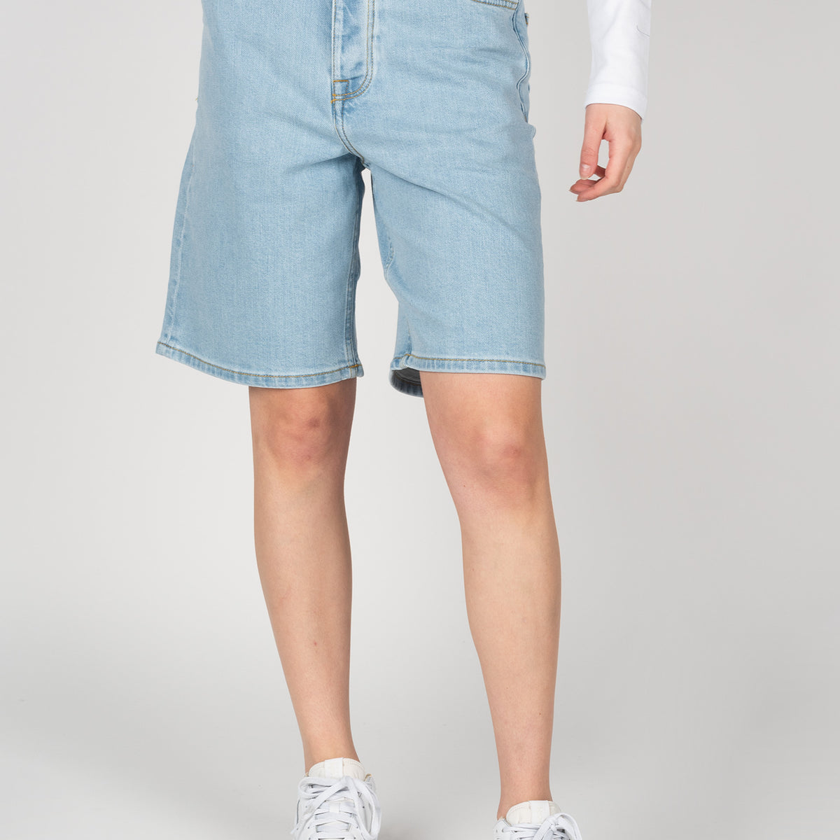 x-tra BAGGY Denim Homeboy Jeans-Short in moon for women – TITUS